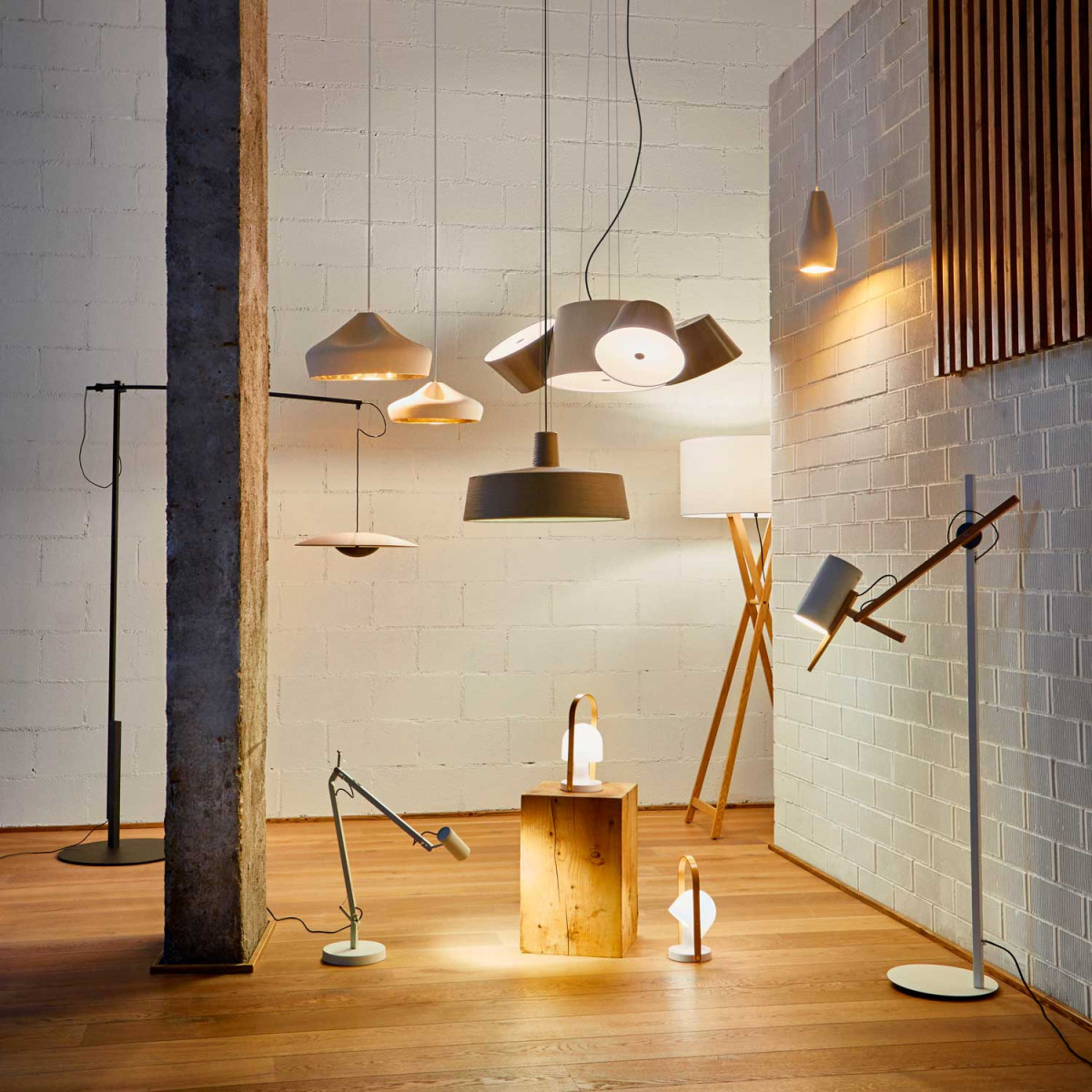 High-Quality Lamps in Exclusive Designs at Great Prices